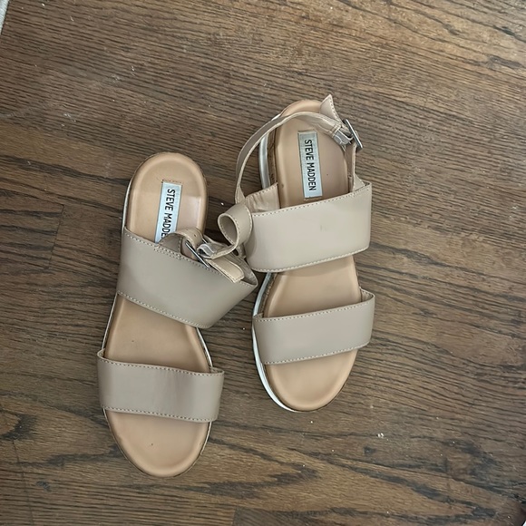 Steve Madden | Shoes | Steve Madden Beige Platforms | Poshmark